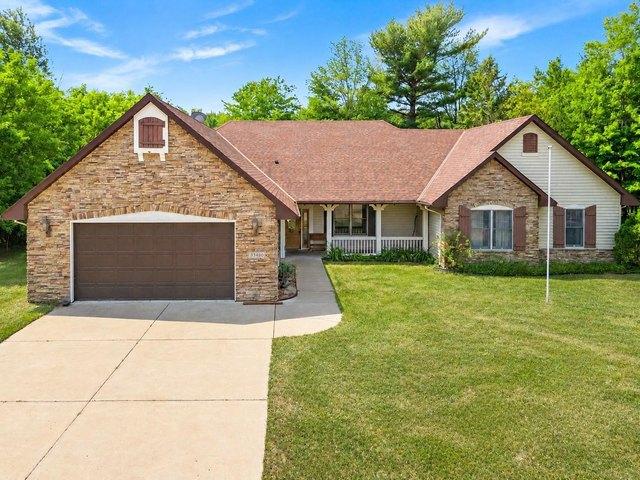 33480 Hemingway Ave, Stacy, MN 55079