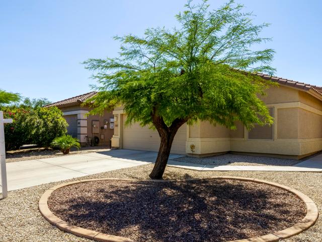 33480 n sandstone drive