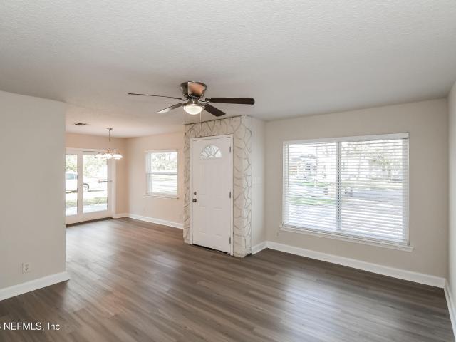 3348 Phyllis St, Jacksonville, FL 32205 | MLS #2134