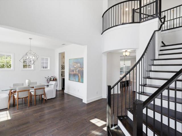 3348 Starling Drive