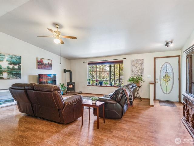 3349 Dartmouth Drive SE