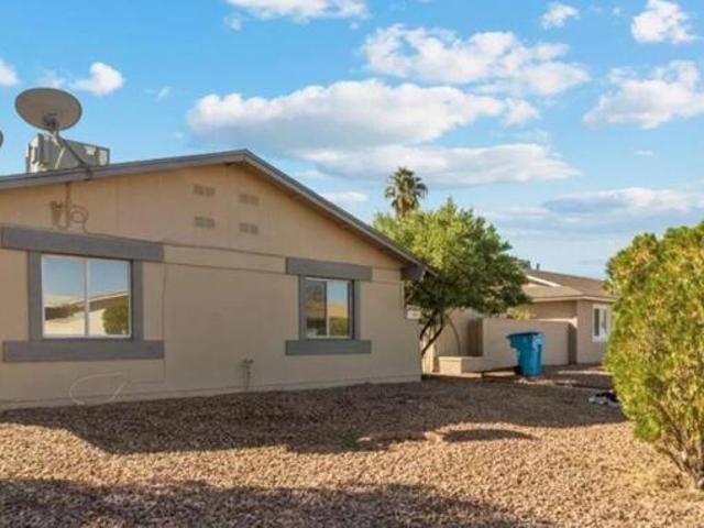 3349 W Mauna Loa Ln, Phoenix, AZ 85053