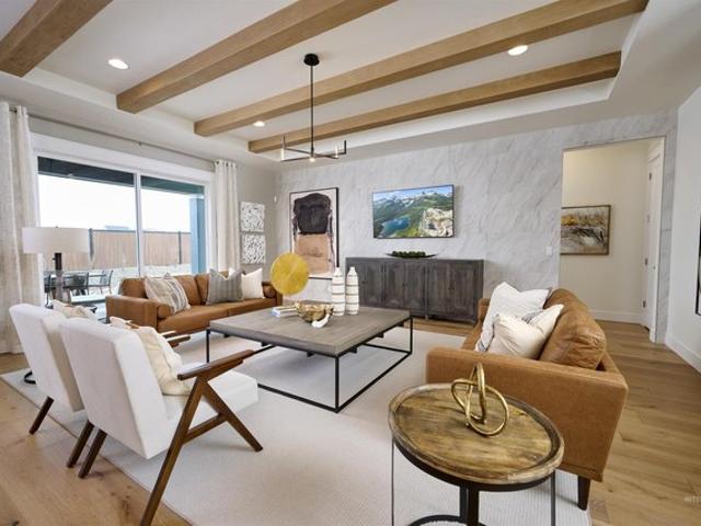 3340 N Del Sol Way, Star, ID 83669