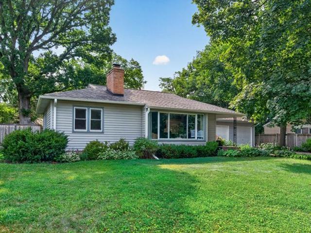 3340 Noble Ave N, Golden Valley, MN 55422