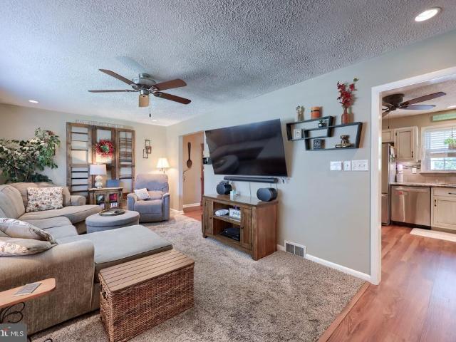 3340 Cranmere Lane