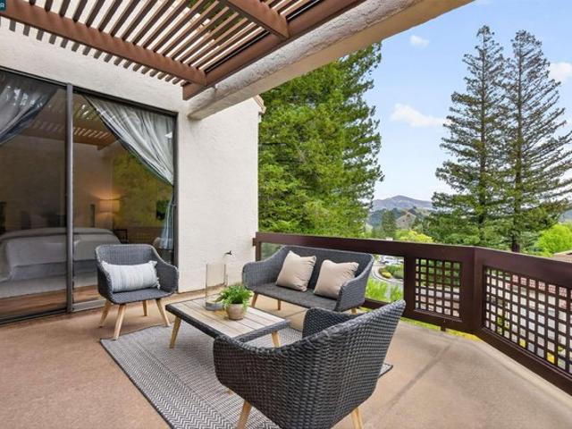3340 Ptarmigan Dr Apt 1A, Walnut Creek, CA 94595