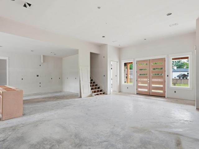 3340 Sylvia Springs Drive