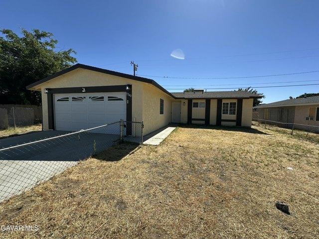 3340 W Roxbury St, Rosamond, CA 93560