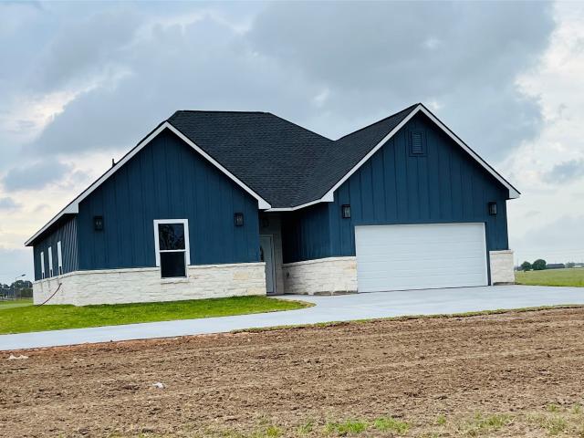 33416 FM 521 Rd, Angleton, TX 77515 | MLS #89915 | Compass