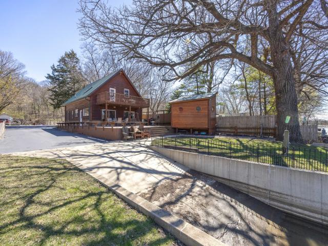 3341 E 2059th Road