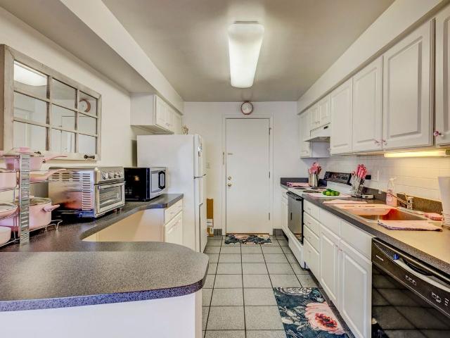 3341 3351 Warrensville Center Road 3 Bedroom Apartment for Rent at 3341 Warrensville Center Rd, Shaker Heights, OH 44122 Shaker Heights