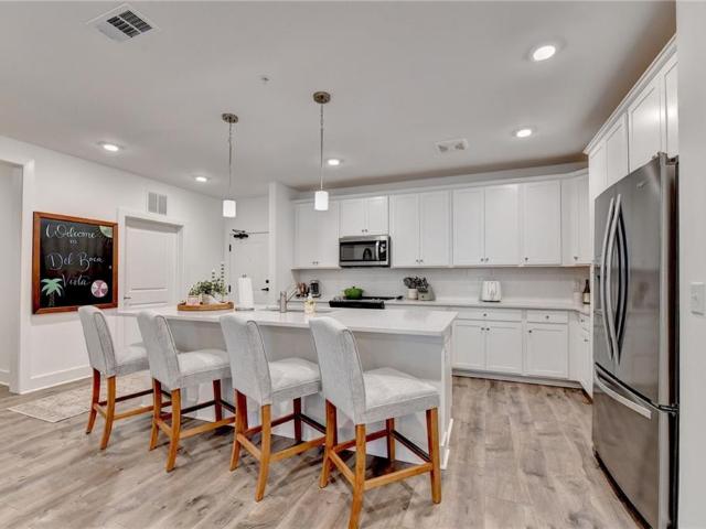 3342 Orwell Way 1208