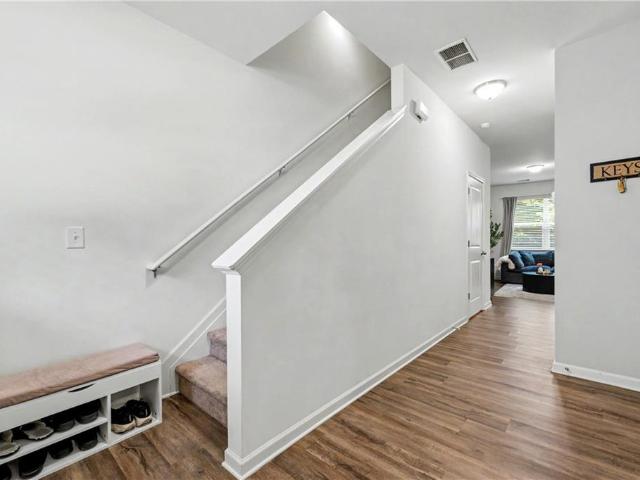 3342 Tarian Way