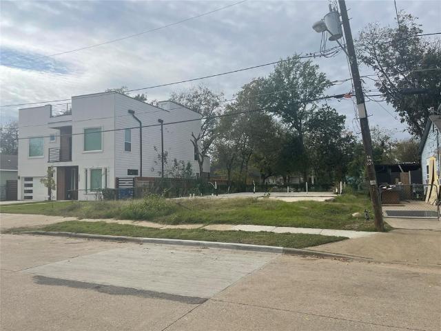 3343 Bataan Street