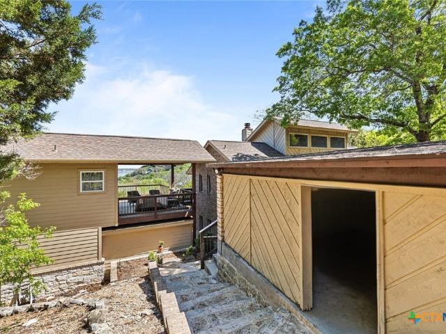 3343 Bob White Lane