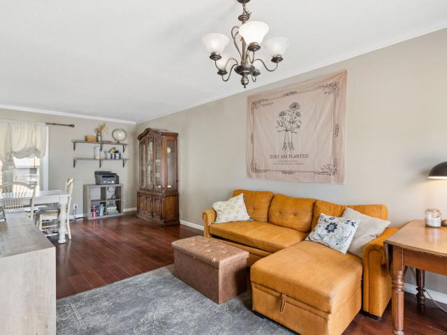 3343 W Ivywood Court
