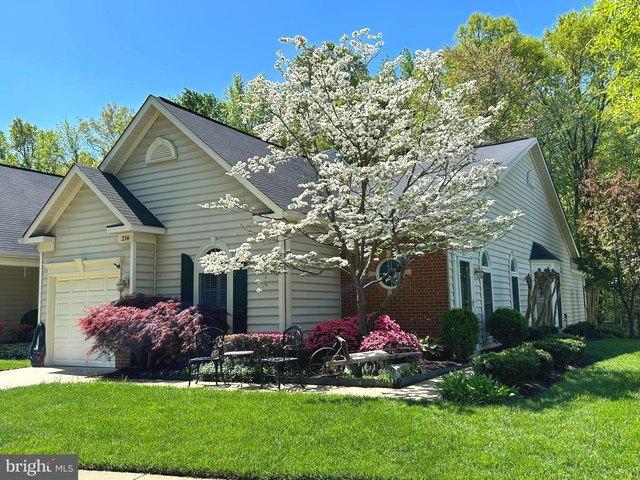 334 Colony Point Pl, Edgewater, MD 21037