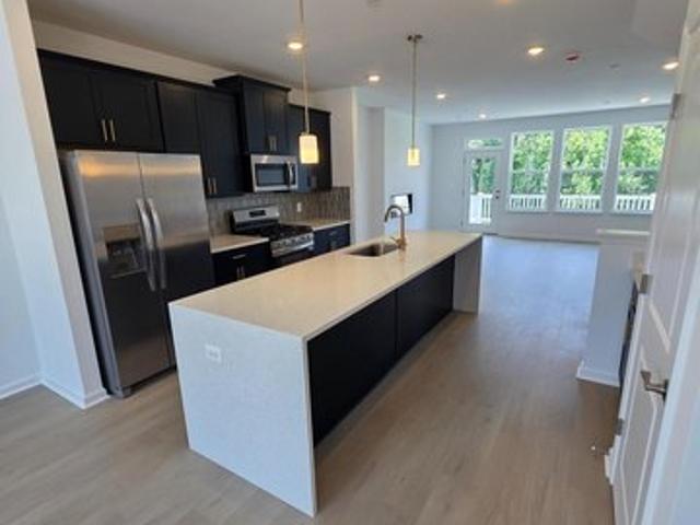 334 Aqua Sq Unit 175, Edgewood, MD 21040