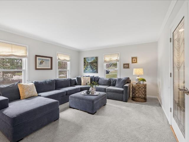 334 E Winchester Road