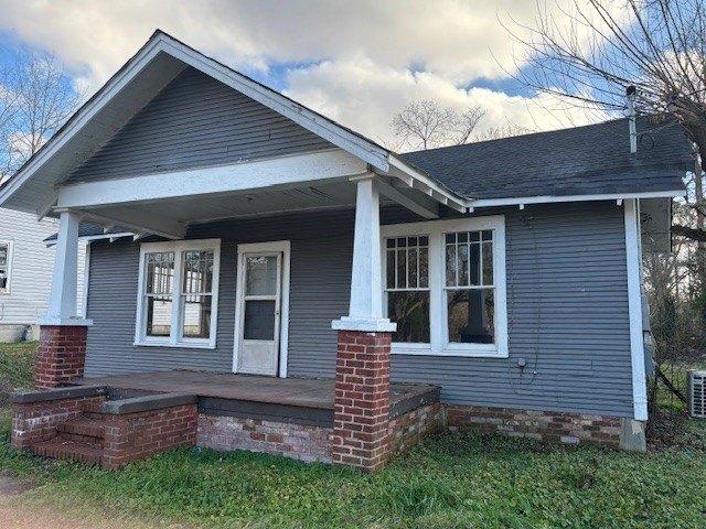 334 E Forest Ave, Jackson, TN 38301