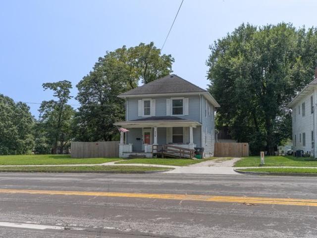 334 E Rollins St, Moberly, MO 65270