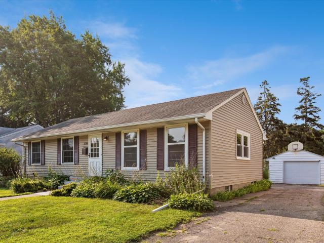 334 Emerson Avenue W