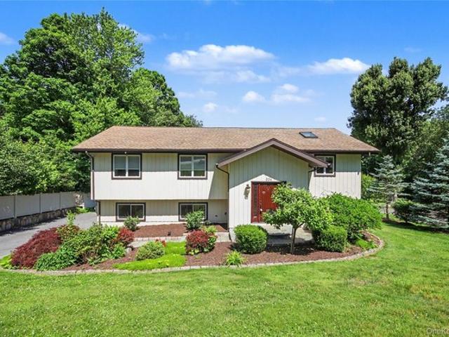 334 Lovell St, Mahopac, NY 10541
