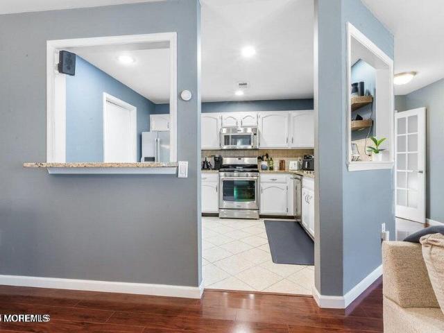 334 Mayfair Place