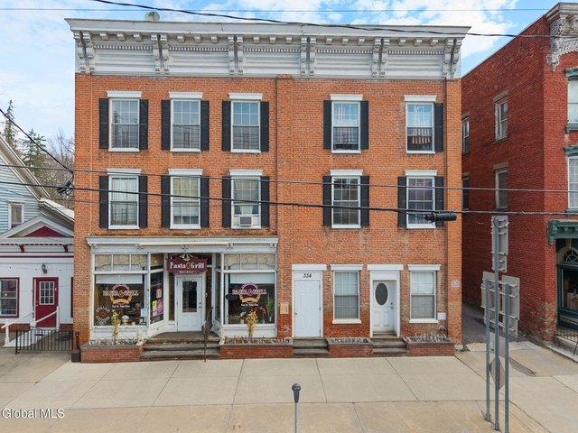 334 Main St, Middleburgh, NY 12122