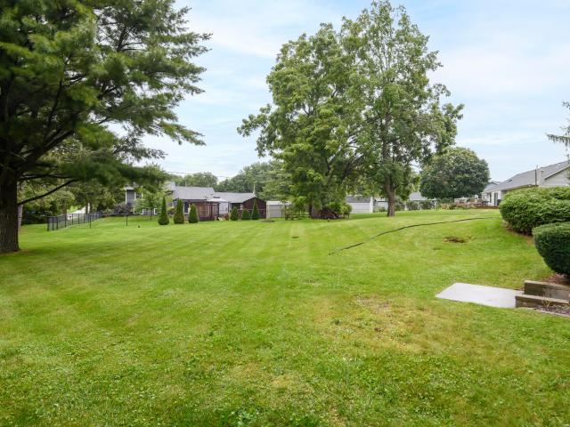 334 Maple S Way
