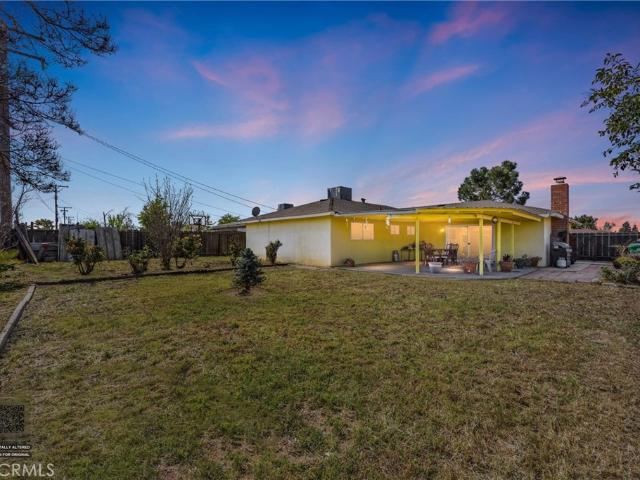 334 N Argyle St, Porterville, CA 93257 | MLS #SR26033 | Compass