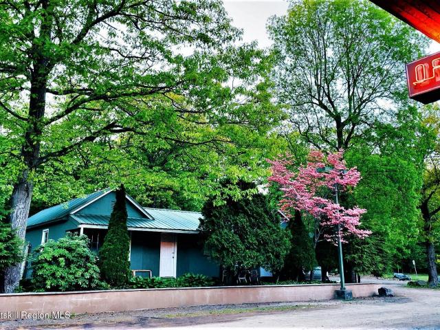334 New York 32a