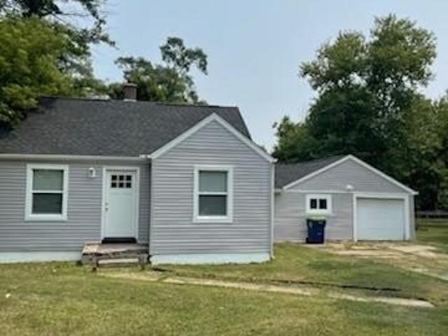 334 S 24th St, Buena Vista, MI 48601