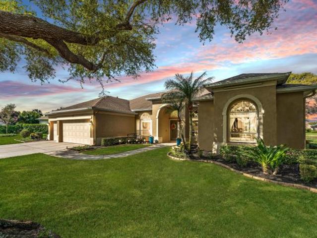 334 Sandhurst Dr, Melbourne, FL 32940