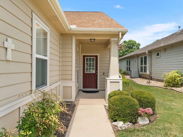 334 Portsmouth Dr