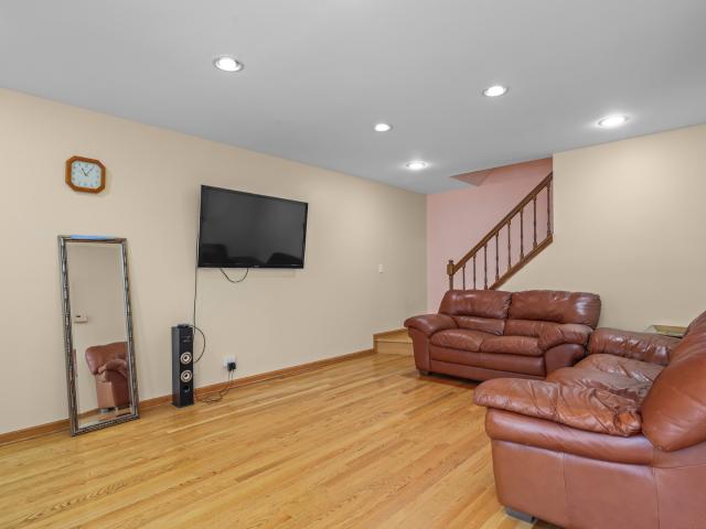 334 Plumwood Court