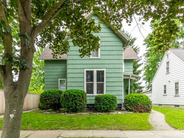 334 W 9th Street