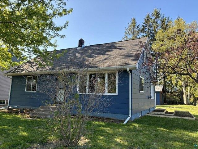 334 W Redwing St, Duluth, MN 55803