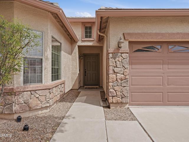 334 W RIO Drive