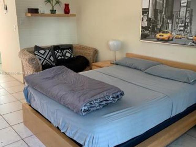334 Washington Ave #3, Miami Beach, FL 33139
