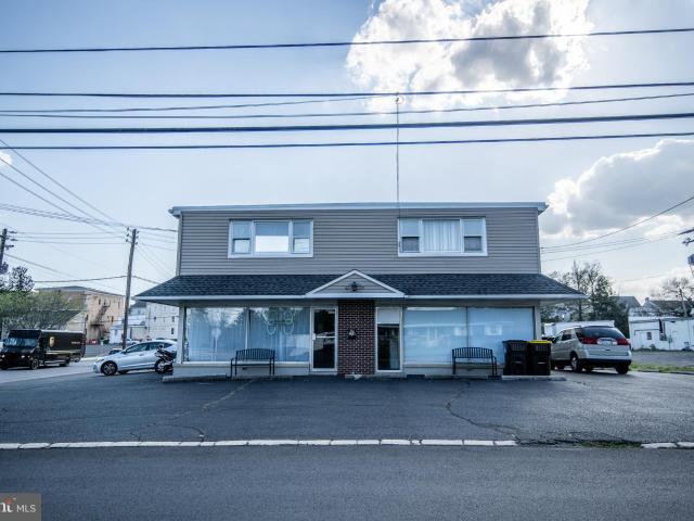 334 Washington St, East Greenville, PA 18041 | MLS #PAMC2176 | Compass