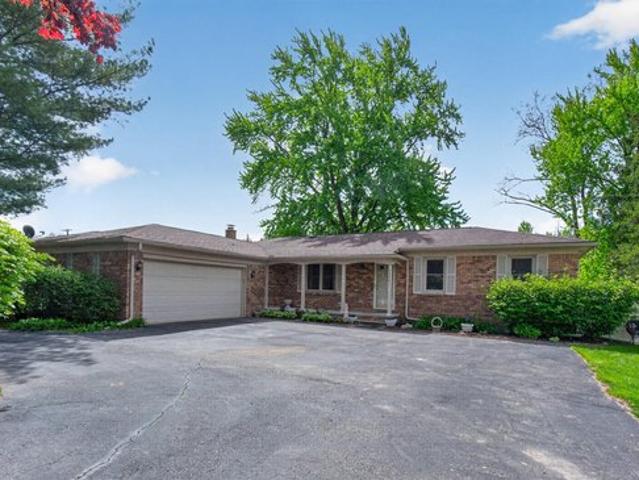 33541 Stocker St, Farmington, MI 48335
