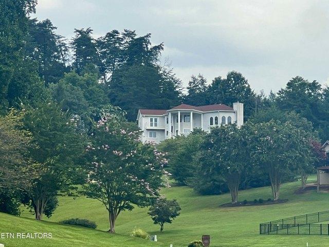 3354 Bentwood Dr, Kodak, TN 37764
