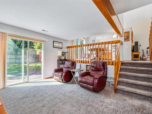 3354 W 114th Place