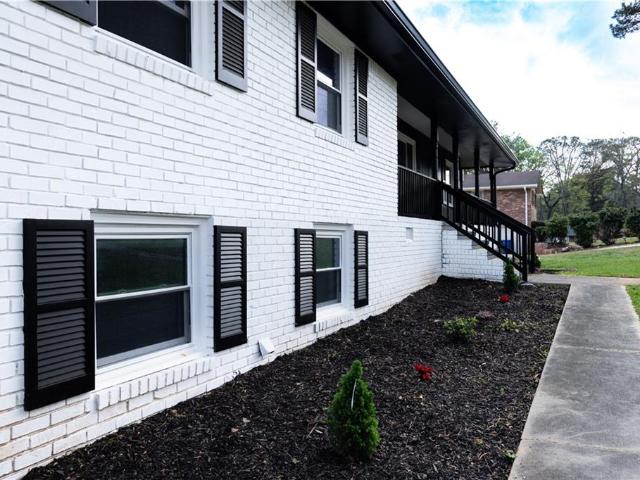 3354 Wakefield Dr, Decatur, GA 30034 | MLS #7738 | Compass