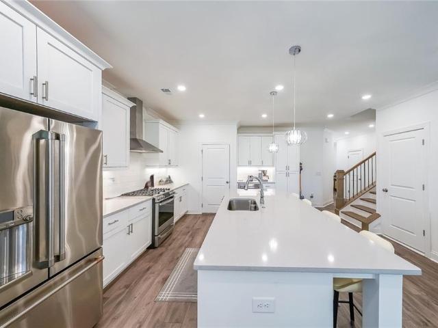 3355 Cresswell Link Way