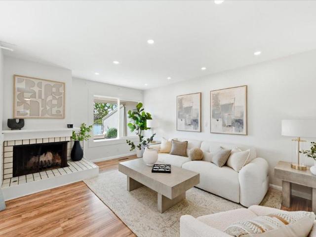 3355 Kimberly Way