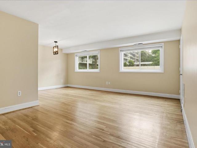 3355 University Boulevard W # 106