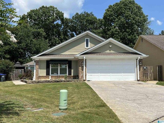 3356 N Wildewood Dr, Pelham, AL 35124