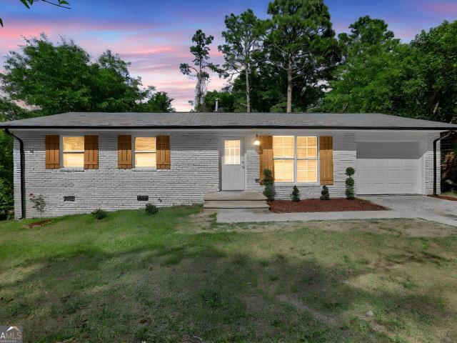 3356 Kings Park Circle
